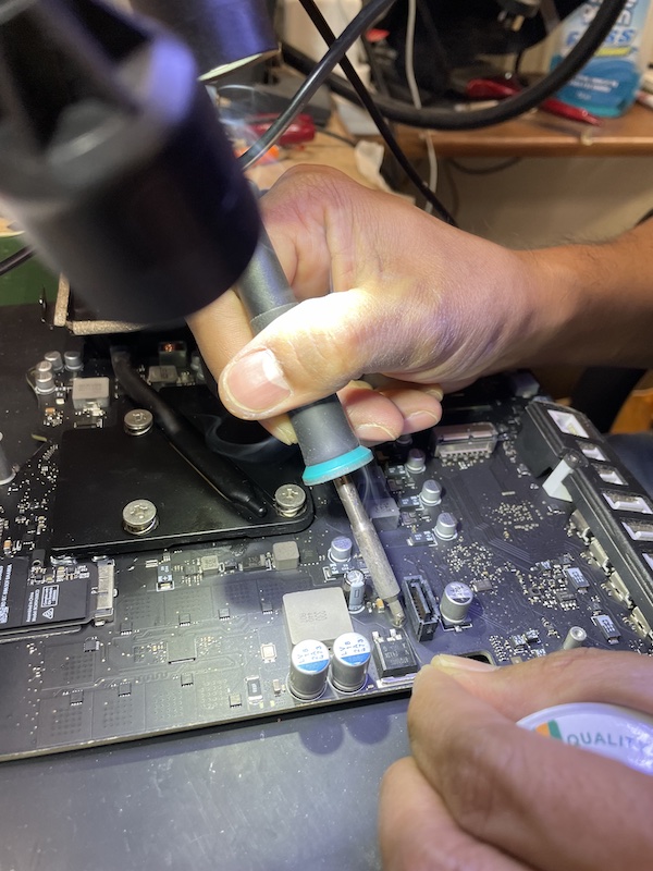 iMac display backlight repair - Device Repair Guy